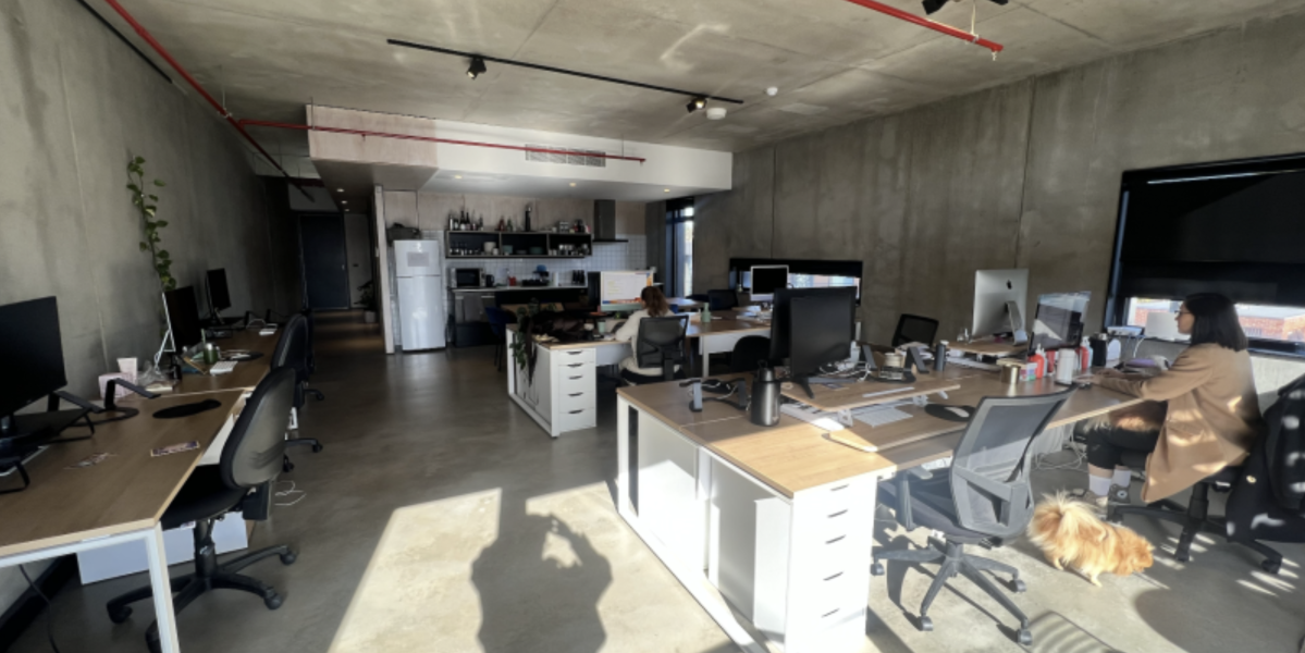 Hot Desks in Female Creative Sharehouse! - Cremorne | Creative Spaces