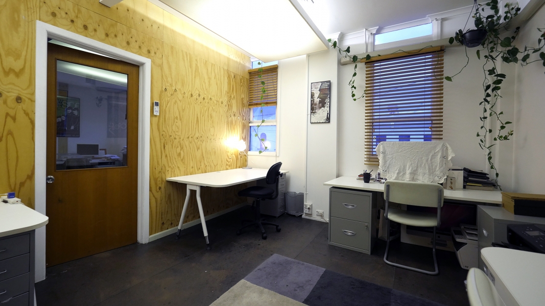 Desk/office space in creative studio in Fitzroy - Fitzroy | Creative Spaces